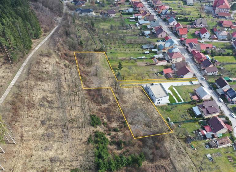 Predaj pozemkov v územnom pláne na výstavbu rodinných domov v KNM ...